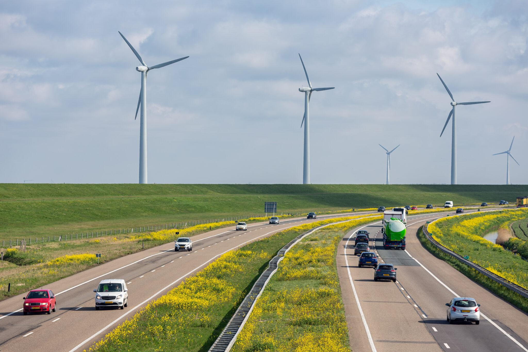 Dutch Road Rules and Regulations | Cover4Rentals